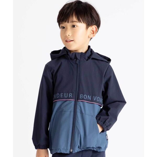 ZOZO問い合わせ番号:103083473ショップ:BEBE ONLINE STORE，ベベ オンラインストアブランド:BeBe，ベベ商品名:【撥水加工】リップストップフード付きバイカラーロゴブルゾン(90~150cm)カテゴリ:ジャケット...