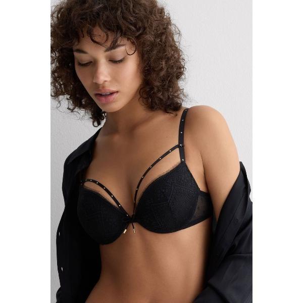 ZOZO問い合わせ番号:103085295ショップ:Intimissimi，インティミッシミブランド:Intimissimi，インティミッシミ商品名:Flirt Fearlessly Simona スーバープッシュアップブラカテゴリ:アンダ...