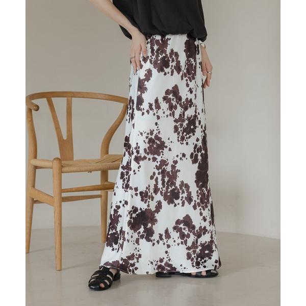 『タイムセール実施中』参考価格：6，600円発売時期：2025年03月コンディション：A（使用感なし）数回使用した程度で使用感が感じられないアイテム参考商品名：ストレッチサテンスカート　 290120参考品番：290120【商品に関する注意...