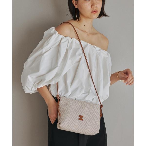 『タイムセール実施中』参考価格：24，200円発売時期：2022年09月コンディション：A（使用感なし）数回使用した程度で使用感が感じられないアイテム参考商品名：モノグランマ SD JACQUARD/RUGA参考品番：IAC1022112A...