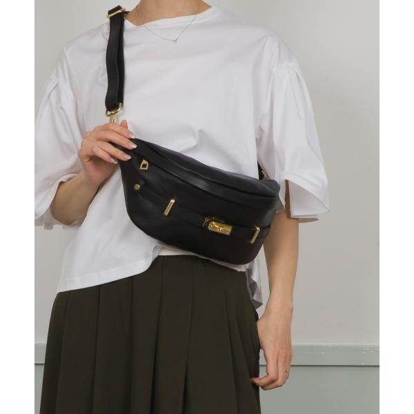 『セール実施中』参考価格：18，700円発売時期：2025年03月コンディション：A（使用感なし）数回使用した程度で使用感が感じられないアイテム参考商品名：【andrea cardone/アンドレアカルドネ】レザー　ボディバッグ　ウエストポ...