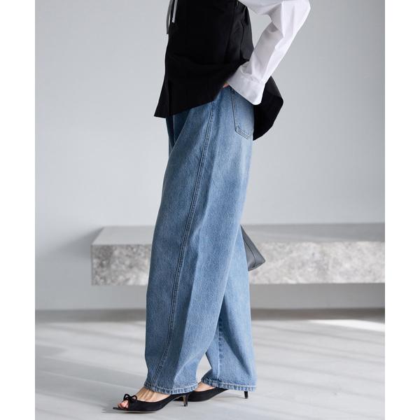 ZOZO問い合わせ番号:103122424ショップ:IENA，イエナブランド:IENA，イエナ商品名:《追加2》カーブシルエットデニムカテゴリ:パンツ>デニムパンツブランド品番:26030900902010素材:本体:綿97%、レーヨ...