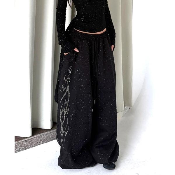 『タイムセール実施中』ZOZO問い合わせ番号:103124654ショップ:DIAVEL，ディアベルブランド:SHEENA，シーナ，DIAVEL，ディアベル商品名:キラキラストーン×グリッターラメトライバルスウェットパンツカテゴリ:パンツ&g...