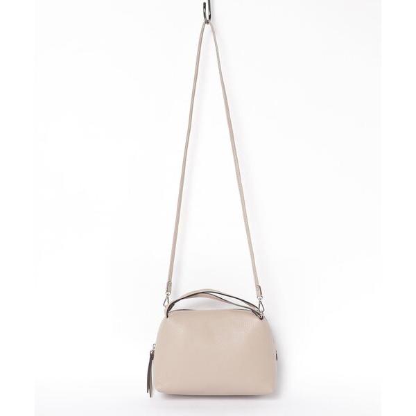 『セール実施中』参考価格：31，900円発売時期：2023年01月コンディション：C（やや使用感あり）使用感があり、やや気になる傷や汚れがあるアイテム内側・表面：汚れ参考商品名：＜GIANNI CHIARINI＞ALIFA バッグ M参考品...