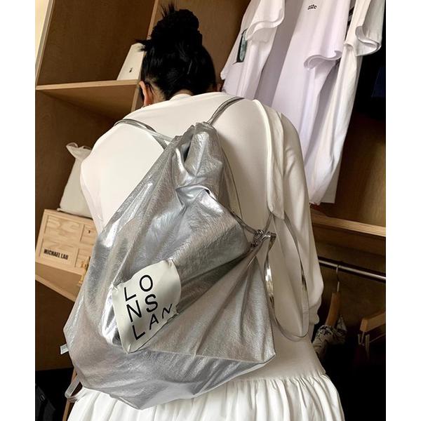 『セール実施中』参考価格：6，479円発売時期：2024年10月コンディション：B（目立つ使用感なし）使用感が少ない、または気にならないアイテム持ち手：汚れ参考商品名：【LONSLAN】ナイロンナップサック　sanal24a018参考品番：...