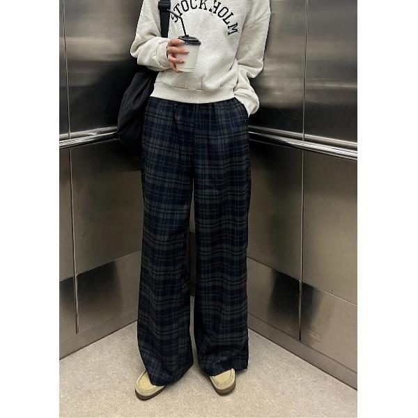 『タイムセール実施中』参考価格：8，591円発売時期：2024年11月コンディション：A（使用感なし）数回使用した程度で使用感が感じられないアイテム参考商品名：レトロ チェック柄 カジュアル パンツ参考品番：dirA004299【商品に関す...