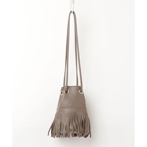 『セール実施中』参考価格：25，080円発売時期：2021年04月コンディション：C（やや使用感あり）使用感があり、やや気になる傷や汚れがあるアイテム表面：型崩れ参考商品名：【MARCO MASI/マルコ・マージ】巾着 バケツバッグ　フリン...