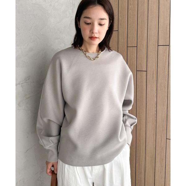 『セール実施中』参考価格：9，900円発売時期：2024年09月コンディション：B（目立つ使用感なし）使用感が少ない、または気にならないアイテム全体的：汚れ、色あせ参考商品名：ボンディングプルオーバー参考品番：246-250-610-004...