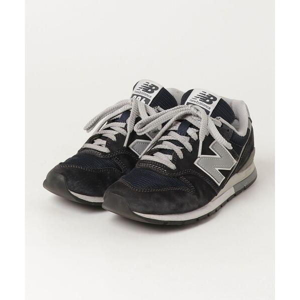 『セール実施中』参考価格：16，280円発売時期：2021年09月コンディション：B（目立つ使用感なし）使用感が少ない、または気にならないアイテム内側：毛玉全体的：汚れ、色あせかかと・つま先：擦り減り参考商品名：CM996参考品番：CM99...