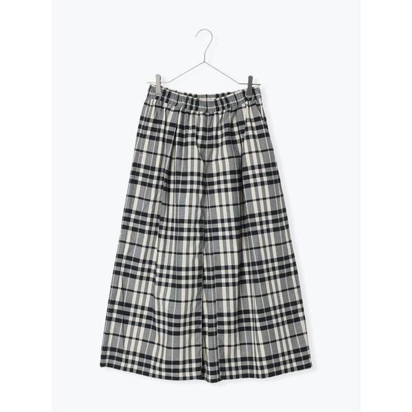 『タイムセール実施中』参考価格：8，250円発売時期：2022年09月コンディション：A（使用感なし）数回使用した程度で使用感が感じられないアイテム参考商品名：チェック柄ボックスタックパンツ参考品番：1406536-32-30【商品に関する...