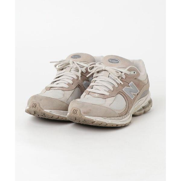 『タイムセール実施中』参考価格：19，800円発売時期：2023年08月コンディション：C（やや使用感あり）使用感があり、やや気になる傷や汚れがあるアイテム内側・表面・ソール：汚れ付属品：箱参考商品名：2002R参考品番：M2002RSF，...