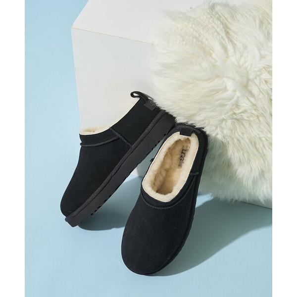 『セール実施中』参考価格：24，200円発売時期：2025年08月コンディション：B（目立つ使用感なし）使用感が少ない、または気にならないアイテムかかと：擦り減り内側：汚れ参考サイズ：25cm参考商品名：限定展開 UGG/アグ W CLAS...