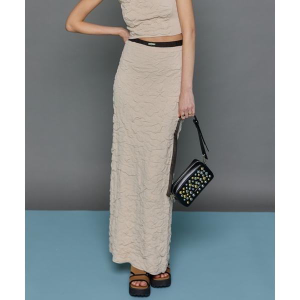 参考価格：16，940円発売時期：2024年05月コンディション：S（新品同様）タグ付きの未使用、または新品同様のアイテム付属品：タグ参考商品名：Bumpy Knit Tight Skirt/でこぼこニットタイトスカート【MAISON SP...