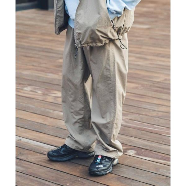 『セール実施中』参考価格：9，900円発売時期：2024年03月コンディション：B（目立つ使用感なし）使用感が少ない、または気にならないアイテム全体的：色あせ参考商品名：『別注』BURLAP OUTFITTER×DOORS　SupplexN...