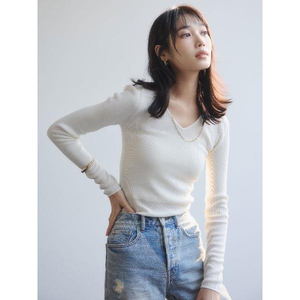 ZOZO問い合わせ番号:103199320ショップ:anuans，アニュアンスブランド:anuans，アニュアンス商品名:リュクスビスコースニットプルオーバーカテゴリ:トップス>ニット/セーターブランド品番:1526111013-0素...