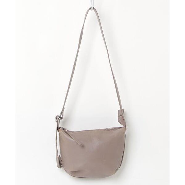 『タイムセール実施中』参考価格：8，690円発売時期：2020年08月コンディション：B（目立つ使用感なし）使用感が少ない、または気にならないアイテム表面：汚れ参考商品名：BEAURE SECOND ヴュレ セカンド カウレザー ショルダー...