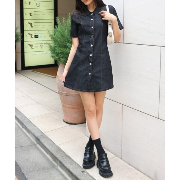 『セール実施中』参考価格：4，980円発売時期：2025年05月コンディション：A（使用感なし）数回使用した程度で使用感が感じられないアイテム参考商品名：Stitch Denim Mini Dress / ステッチデニムミニワンピース参考品...