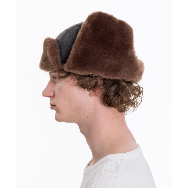 『セール実施中』参考価格：17，600円発売時期：2024年11月コンディション：B（目立つ使用感なし）使用感が少ない、または気にならないアイテム内側：汚れ参考商品名：VICTIM ヴィクティム / ×CA4LA BOMBER CAP カシ...