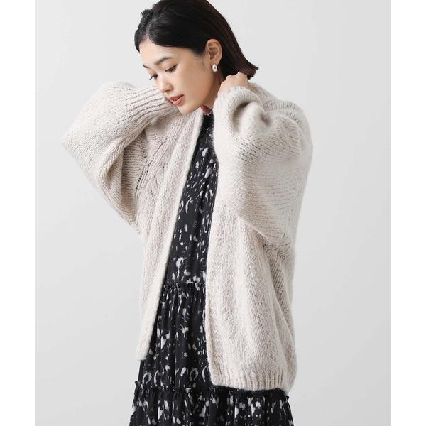 『セール実施中』参考価格：14，300円発売時期：2024年10月コンディション：A（使用感なし）数回使用した程度で使用感が感じられないアイテム参考商品名：ＫｒｉｓＡｎａモヘアカーディガン参考品番：OD1026397003【商品に関する注意...