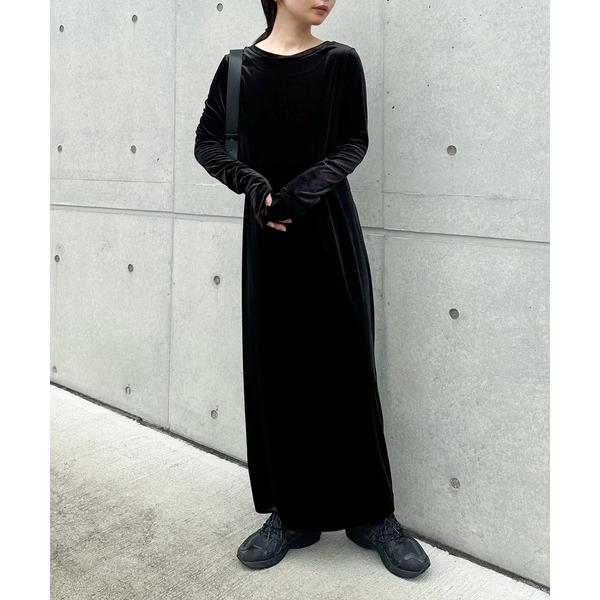 『セール実施中』参考価格：6，490円発売時期：2025年08月コンディション：A（使用感なし）数回使用した程度で使用感が感じられないアイテム参考商品名：フィンガースリーブベロアロングワンピ―ス参考品番：op325030【商品に関する注意事...