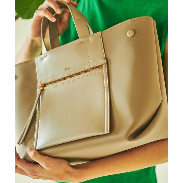 『セール実施中』参考価格：16，940円発売時期：2022年04月コンディション：C（やや使用感あり）使用感があり、やや気になる傷や汚れがあるアイテム内側：ほつれ底：汚れ参考商品名：【E’POR】【撥水/雨の日】D BAG Medium参考...