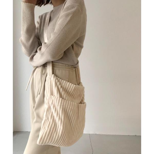 『タイムセール実施中』参考価格：4，620円発売時期：2020年11月コンディション：D（傷・汚れあり）傷や汚れがあるが使用には問題ないアイテム全体的：汚れ【商品に関する注意事項】・こちらの商品画像は、実物ではなく新品時の画像を掲載しており...