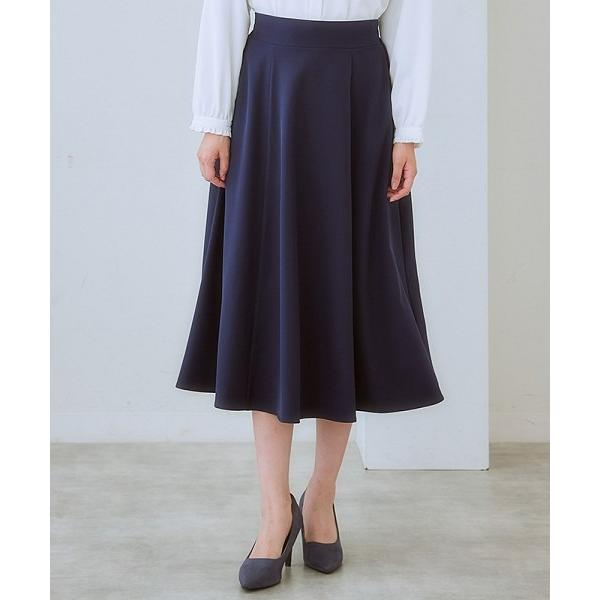 『セール実施中』参考価格：4，720円発売時期：2025年02月コンディション：B（目立つ使用感なし）使用感が少ない、または気にならないアイテムすそ周り：毛玉参考商品名：ダブルクロス6枚ハギフレアスカート（80cm丈）参考品番：DHU012...