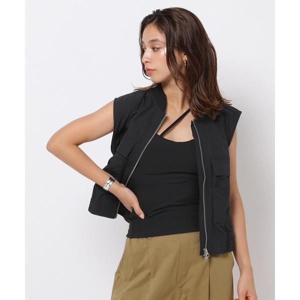 『セール実施中』参考価格：12，100円発売時期：2023年08月コンディション：S（新品同様）タグ付きの未使用、または新品同様のアイテム付属品：タグ参考商品名：【HEREIAM】ミリタリーショートベスト参考品番：967029【商品に関する...