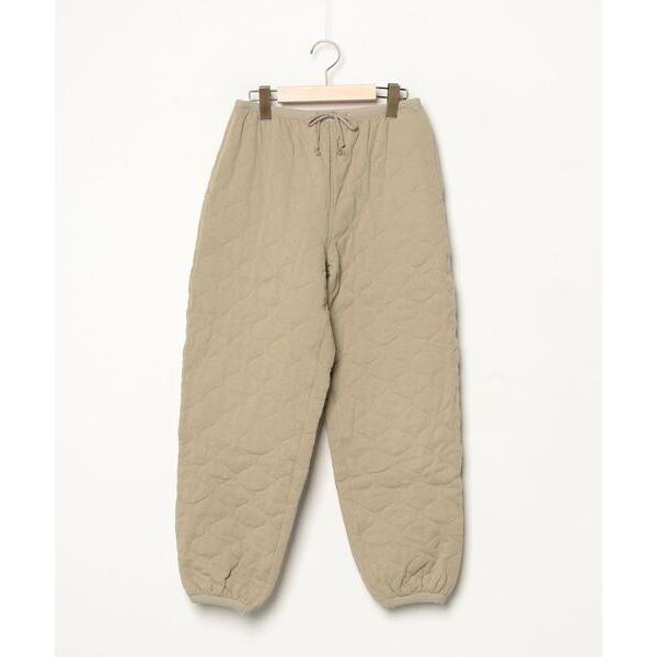 『タイムセール実施中』参考価格：10，780円発売時期：2021年09月コンディション：A（使用感なし）数回使用した程度で使用感が感じられないアイテム参考商品名：Universal Style Wear カットキルト イージーパンツ参考品番...