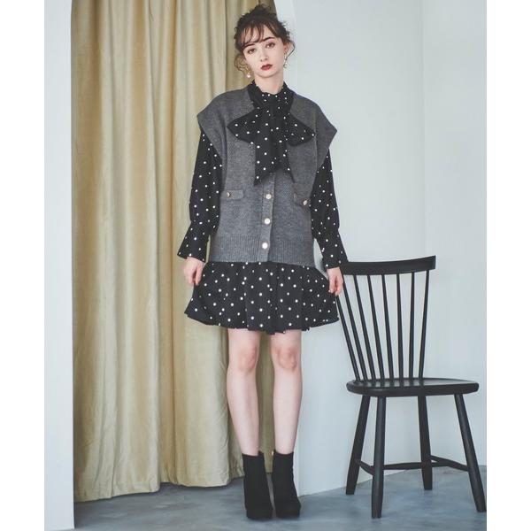 『タイムセール実施中』参考価格：16，500円発売時期：2023年08月コンディション：B（目立つ使用感なし）使用感が少ない、または気にならないアイテム袖口・装飾部分：汚れ【商品に関する注意事項】・こちらの商品画像は、実物ではなく新品時の画...