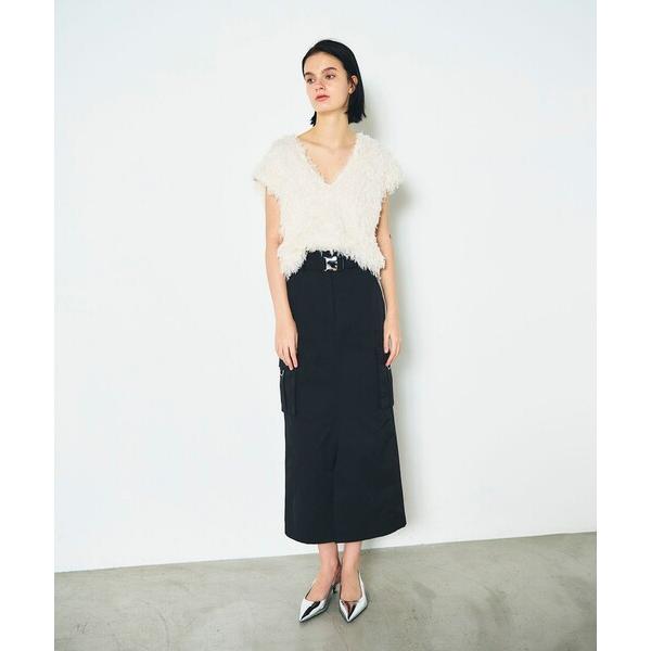 『セール実施中』参考価格：33，000円発売時期：2023年12月コンディション：A（使用感なし）数回使用した程度で使用感が感じられないアイテム付属品：ベルト【商品に関する注意事項】・こちらの商品画像は、実物ではなく新品時の画像を掲載してお...