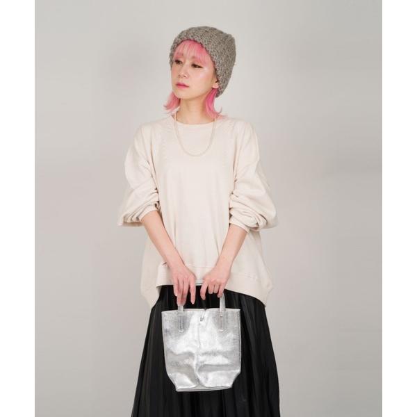 『タイムセール実施中』参考価格：14，300円発売時期：2023年10月コンディション：D（傷・汚れあり）傷や汚れがあるが使用には問題ないアイテム内側：汚れ全体的：型崩れ底：剥げ参考商品名：【andrea cardone/アンドレアカルドネ...