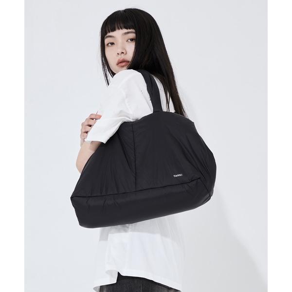 『タイムセール実施中』参考価格：20，900円発売時期：2025年07月コンディション：B（目立つ使用感なし）使用感が少ない、または気にならないアイテム全体的：汚れ参考商品名：【YAHKI/ヤーキ】YH652/ナイロンバッグ参考品番：125...
