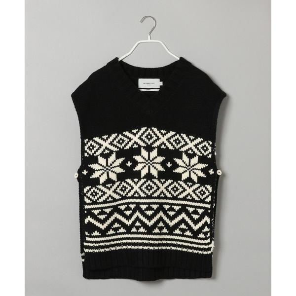 『セール実施中』参考価格：7，000円発売時期：2024年10月コンディション：B（目立つ使用感なし）使用感が少ない、または気にならないアイテム前身頃：毛玉参考商品名：【WILLIAM B.ELIOTT】ノルディックベスト参考品番：1162...