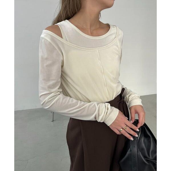 『セール実施中』参考価格：10，450円発売時期：2025年09月コンディション：A（使用感なし）数回使用した程度で使用感が感じられないアイテム参考商品名：レイヤードベロアTシャツ参考品番：LEZ1052206A0011【商品に関する注意事...