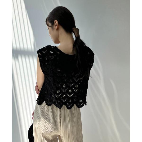 『セール実施中』参考価格：3，300円発売時期：2024年06月コンディション：B（目立つ使用感なし）使用感が少ない、または気にならないアイテム首周り：汚れ参考商品名：◎アソート かぎ針編み クロシェベスト【ZOZOTOWN限定アイテム】参...