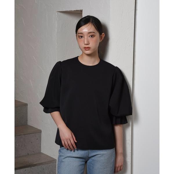 『セール実施中』参考価格：16，500円発売時期：2025年05月コンディション：B（目立つ使用感なし）使用感が少ない、または気にならないアイテム全体的：汚れ参考商品名：candy sleeve blouse / キャンディスリーブブラウス...