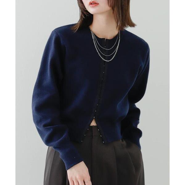 『セール実施中』参考価格：3，990円発売時期：2024年09月コンディション：A（使用感なし）数回使用した程度で使用感が感じられないアイテム参考商品名：フロントホックストレッチカーディガン参考品番：AA47-22S117【商品に関する注意...