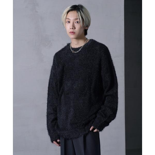 『セール実施中』参考価格：5，495円発売時期：2022年09月コンディション：C（やや使用感あり）使用感があり、やや気になる傷や汚れがあるアイテム全体的：型崩れ、汚れ参考商品名：オーバーサイズ シャギー クルー ニット参考品番：21356...