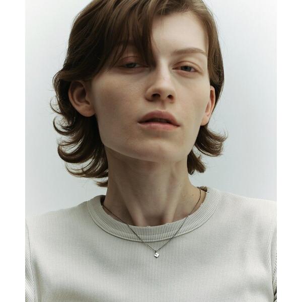 『セール実施中』参考価格：6，600円発売時期：2024年08月コンディション：A（使用感なし）数回使用した程度で使用感が感じられないアイテム参考商品名：Minimum Square Necklace参考品番：546014-015-016【...