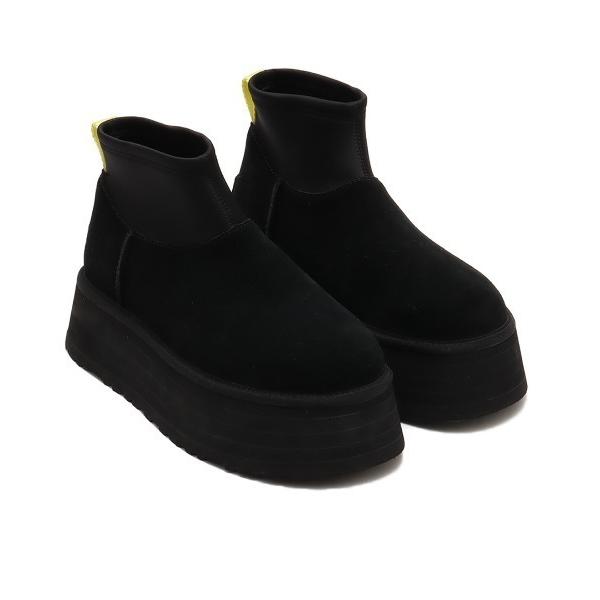 参考価格：26，400円発売時期：2024年08月コンディション：D（傷・汚れあり）傷や汚れがあるが使用には問題ないアイテムかかと・つま先：擦り減り内側：毛玉表面：汚れ付属品：箱参考商品名：UGG W CLASSIC MINI DIPPER...