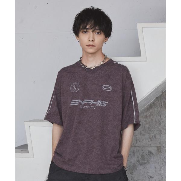 参考価格：4，950円発売時期：2025年07月コンディション：A（使用感なし）数回使用した程度で使用感が感じられないアイテム参考商品名：【Spielio】 Vintage like Vneck game T-shirt/ ヴィンテージライ...