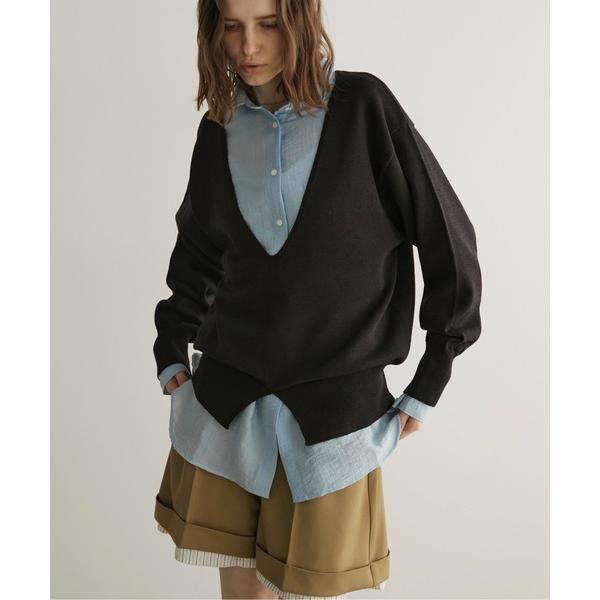 ZOZO問い合わせ番号:103352814ショップ:Auntie Rosa，アンティローザブランド:LOSCa，ロスカ商品名:深Vネックブラウジングニットカテゴリ:トップス>ニット/セーターブランド品番:UL00000102素材:レー...