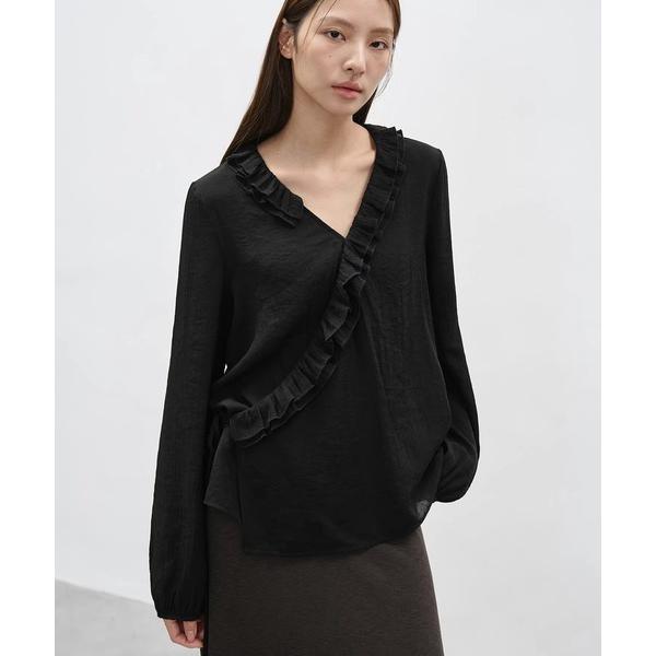 『タイムセール実施中』ZOZO問い合わせ番号:103353542ショップ:chuclla，チュクラブランド:EIGHTHMONTH，エイスマンス，Fano Studios，ファノ ストゥディオズ商品名:フリルラインVネックブラウス EM26...