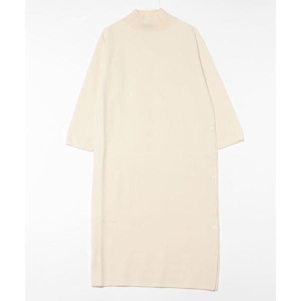 『セール実施中』参考価格：49，940円発売時期：2024年12月コンディション：A（使用感なし）数回使用した程度で使用感が感じられないアイテム参考商品名：2WAYニットワンピース参考品番：7944172562【商品に関する注意事項】・こち...