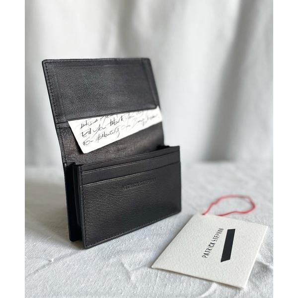 参考価格：11，000円発売時期：2022年12月コンディション：C（やや使用感あり）使用感があり、やや気になる傷や汚れがあるアイテム表面：傷参考商品名：パトリック ステファン / Leather card case ’mimi’　カードケ...