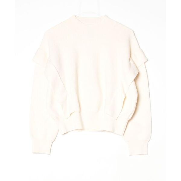 『セール実施中』参考価格：4，389円発売時期：2021年11月コンディション：A（使用感なし）数回使用した程度で使用感が感じられないアイテム参考商品名：FOLCO フリルデザインあぜ編みニット【WEB限定カラー・サイズ】参考品番：637-...