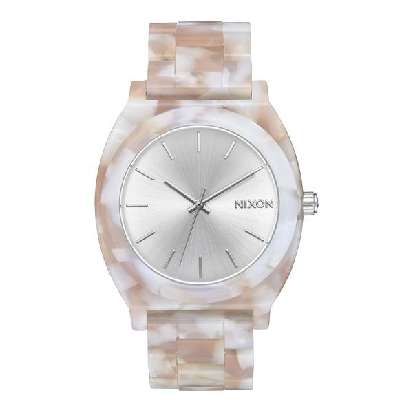 『セール実施中』参考価格：17，600円発売時期：2024年10月コンディション：A（使用感なし）数回使用した程度で使用感が感じられないアイテム付属品：箱・保存袋・タグ参考商品名：【NIXON/ニクソン】Time Teller Acetat...