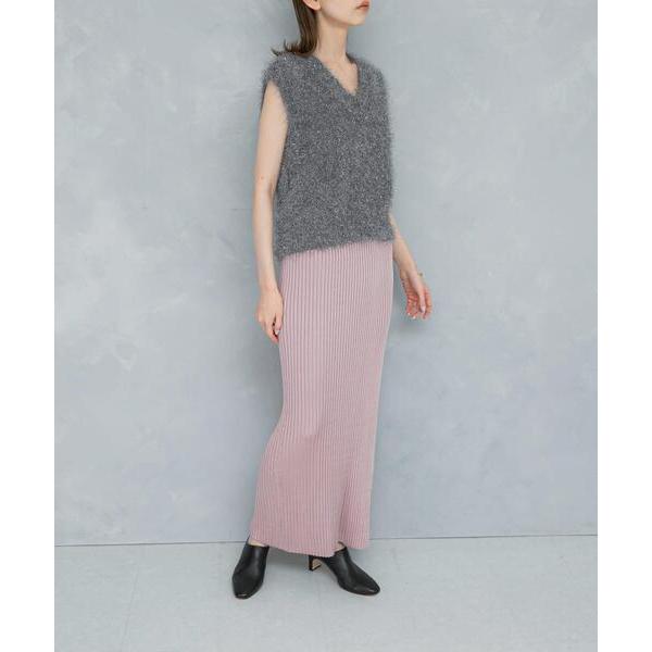 『セール実施中』参考価格：17，600円発売時期：2025年07月コンディション：A（使用感なし）数回使用した程度で使用感が感じられないアイテム参考商品名：2WAYスリットリブニットタイトスカート参考品番：RAA5-25S503【商品に関す...