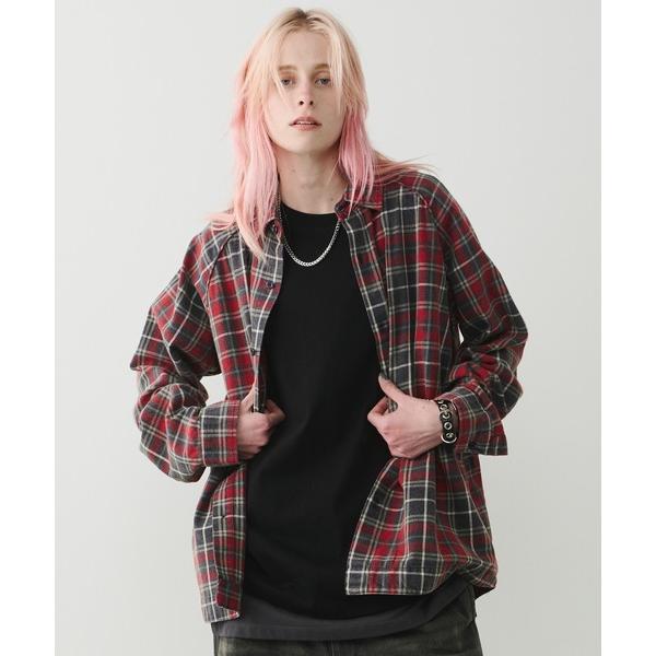 『セール実施中』参考価格：8，250円発売時期：2025年02月コンディション：A（使用感なし）数回使用した程度で使用感が感じられないアイテム参考商品名：AFF AIVER　ヘビースノーウォッシュラグランチェックシャツ参考品番：FA0000...